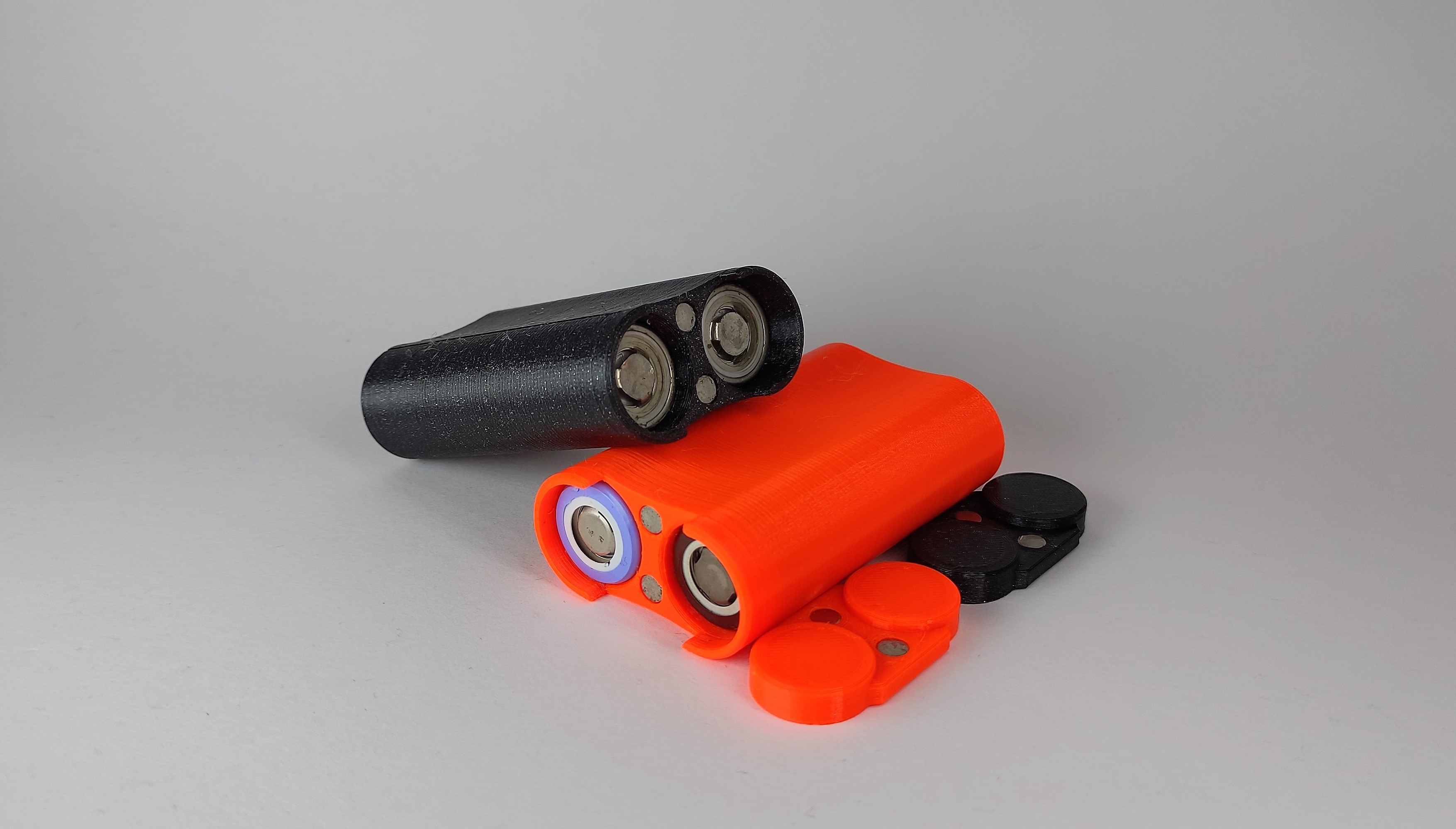 STL-Datei 18650 Batteriebox mit Magneten v2 + v3 + Desk Organizer・3D ...