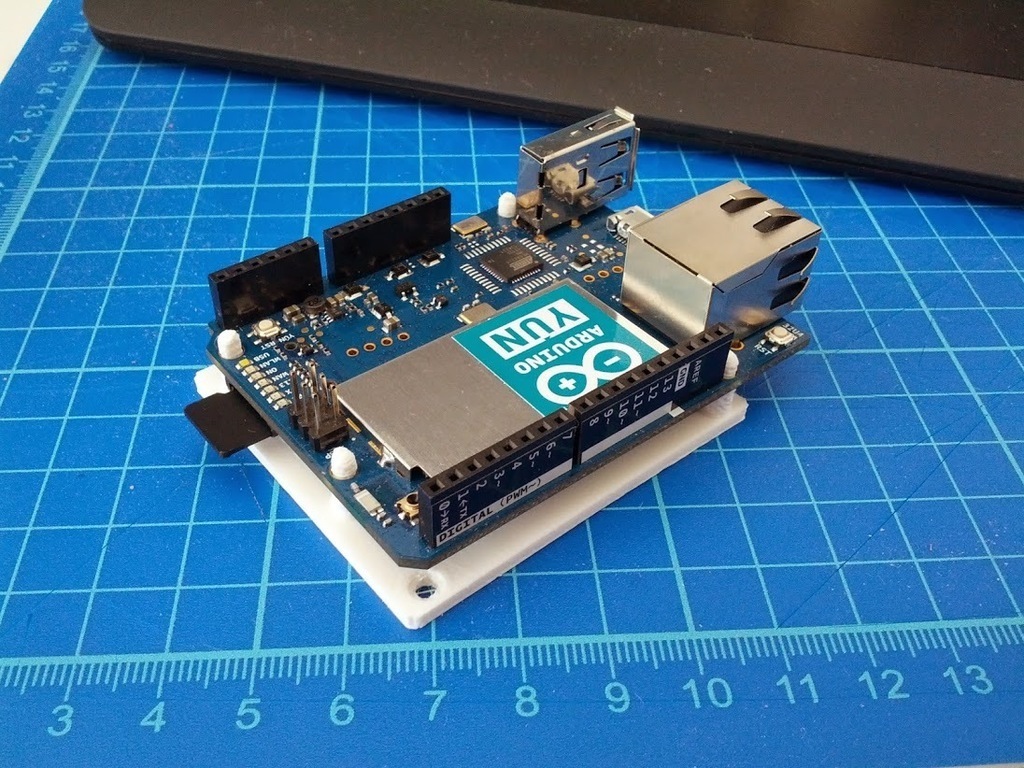 Free 3D file Arduino Holder 🔌・3D print model to download・Cults