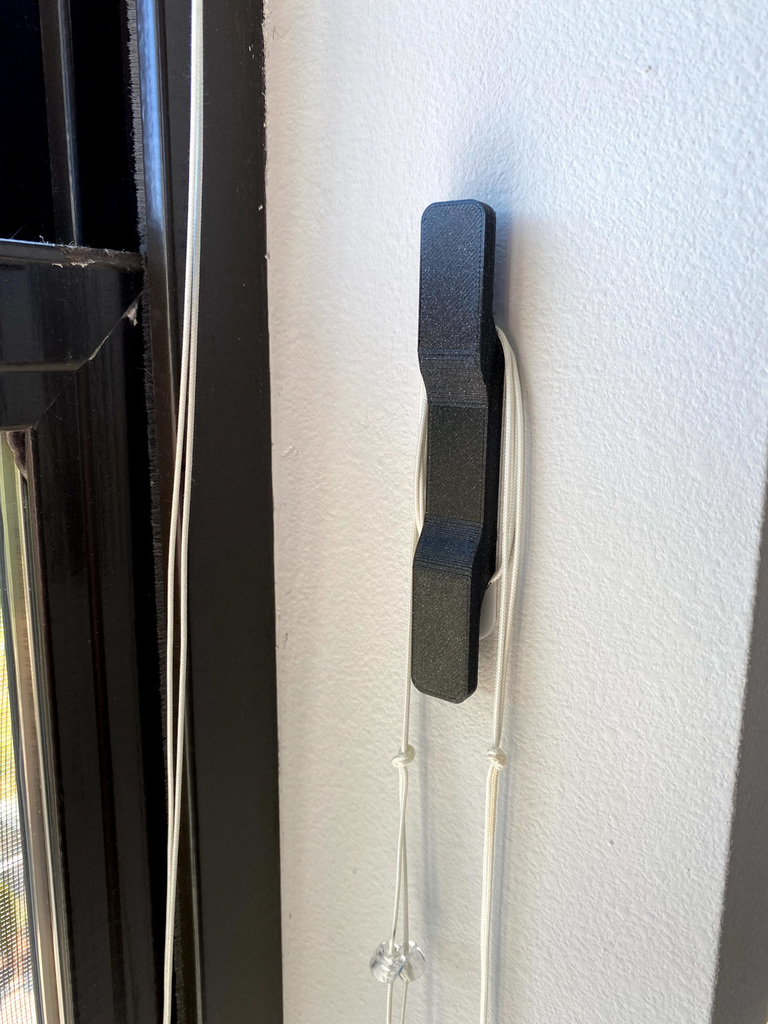 Free 3D file Curtain String Command Strip Cleat・3D print object to ...