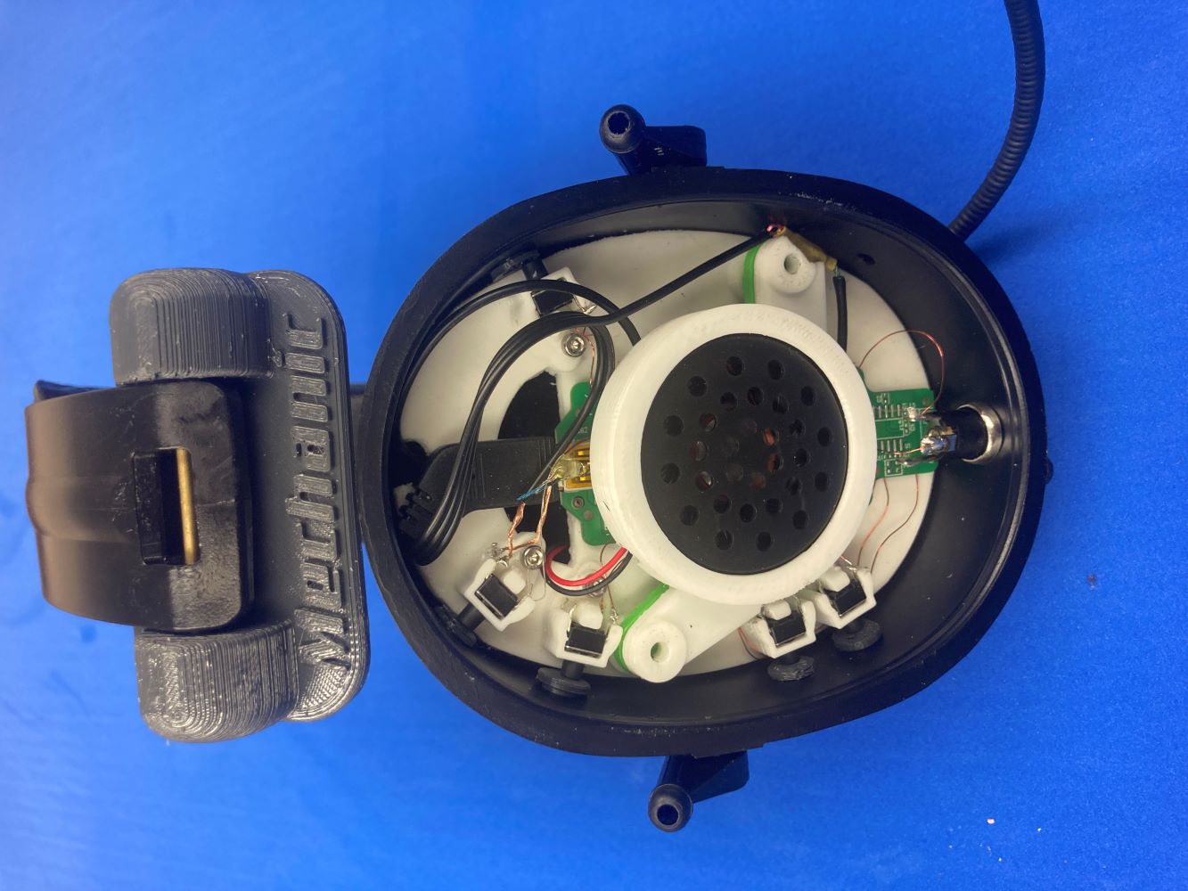 STL file DIY lowcost BT headset・3D printing idea to download・Cults