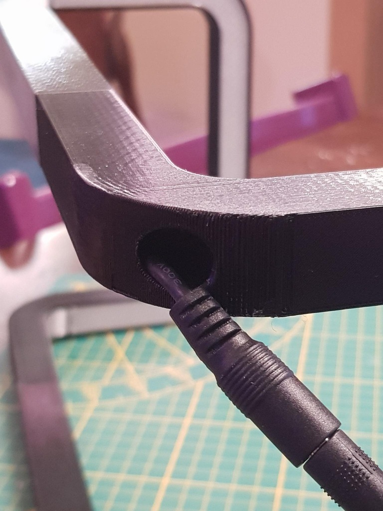 Free 3D file LED Licht / Light Modern Lamp 🔦・3D printer model to ...