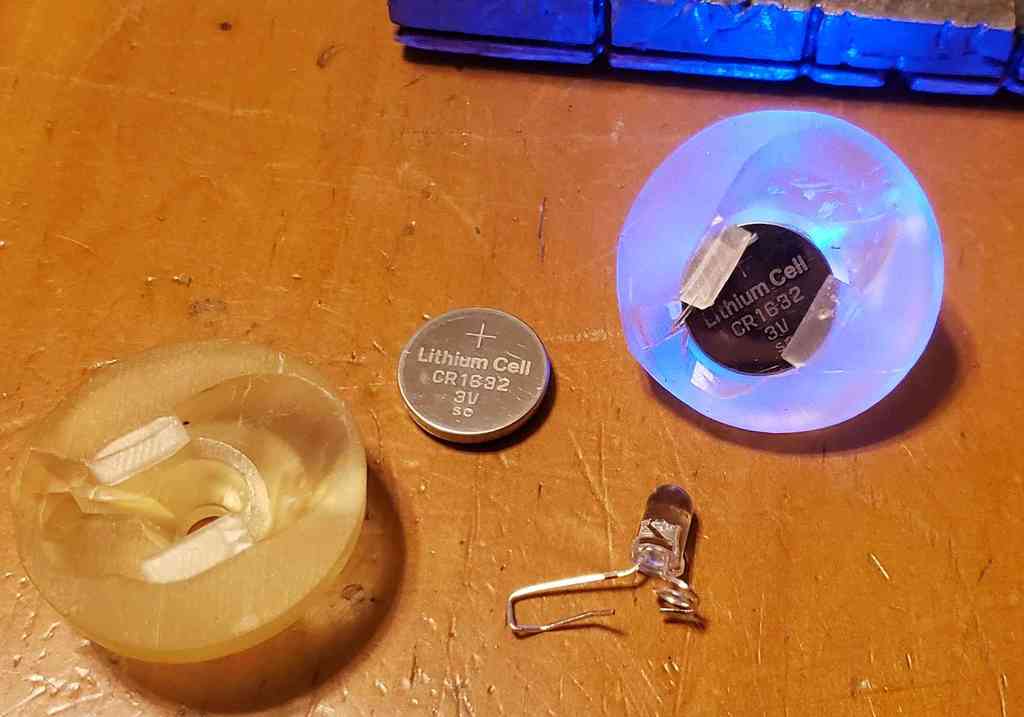 Free 3D file LED Base with Crystals, Mushrooms and more - 28mm tabletop ...