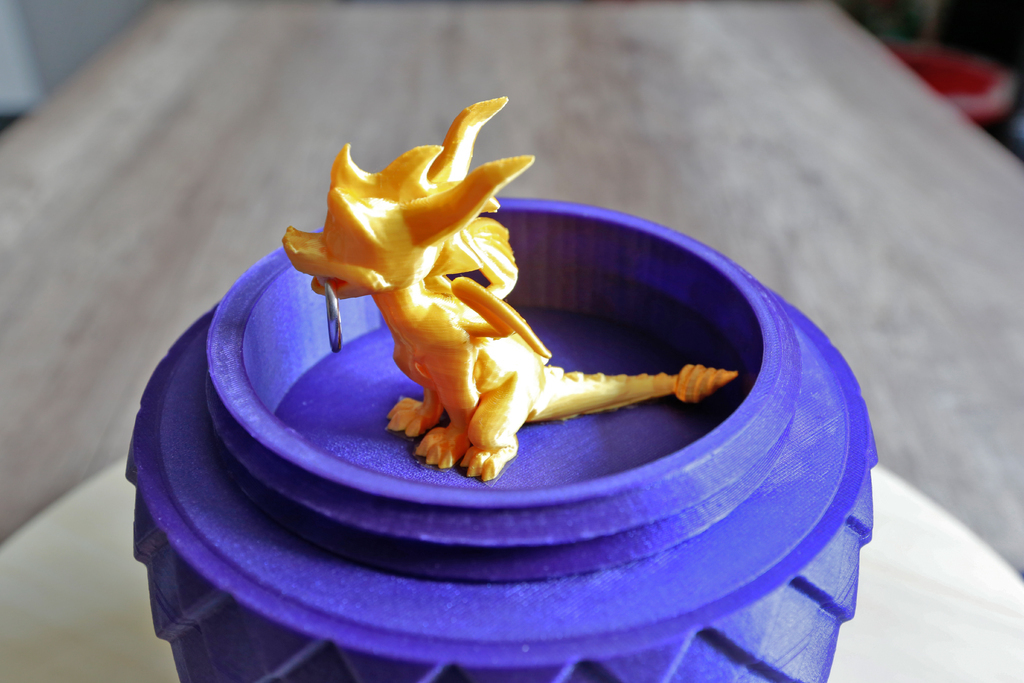 Free 3D file Spyro the Dragon happy pose 🐉・3D printing design to ...