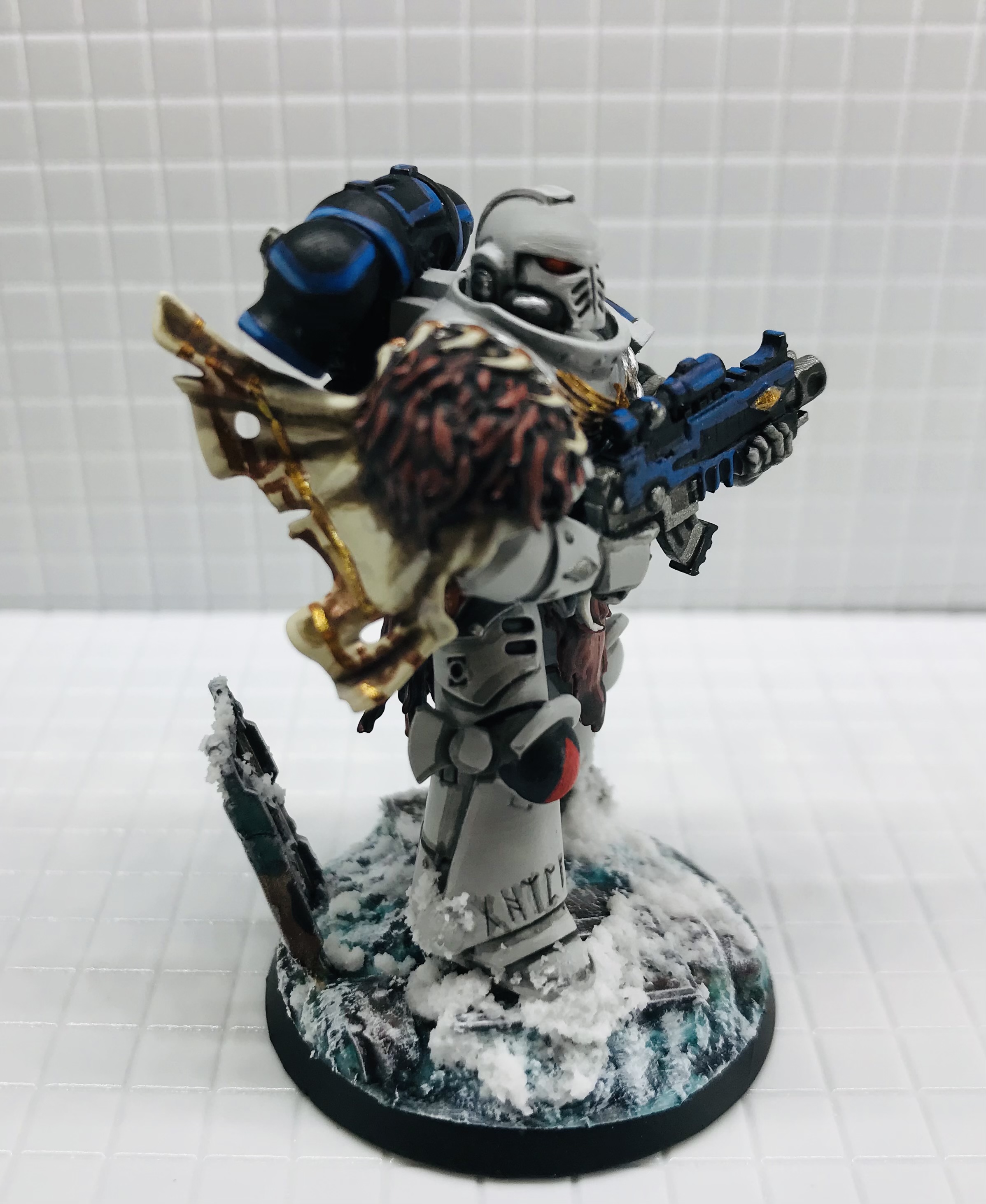 3D printing Runic Marine 1 • made with Saturn Elegoo・Cults
