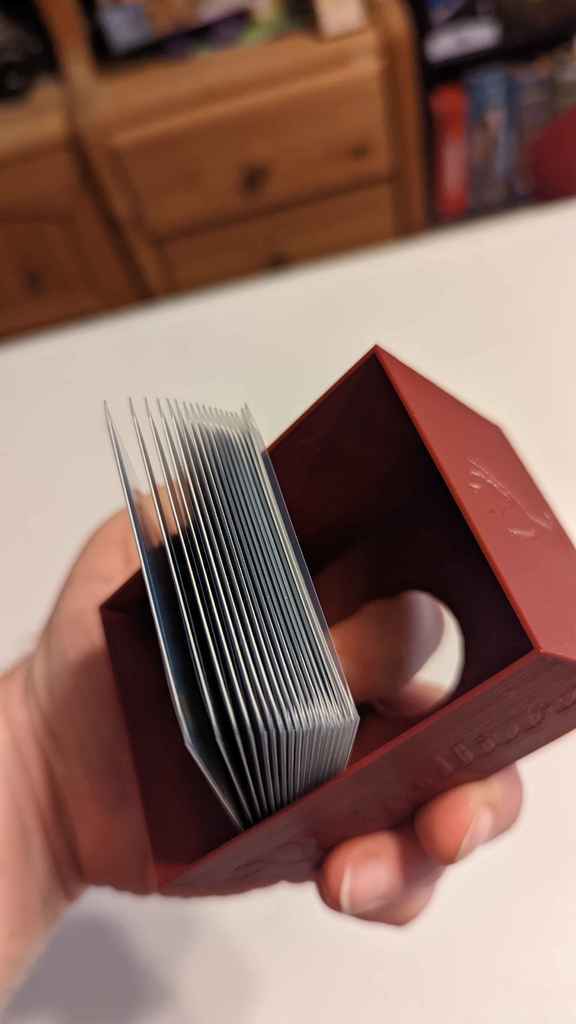 Free 3D file Viticulture_-_Big_Cards_-_with_Finger_Hole.stl・3D ...