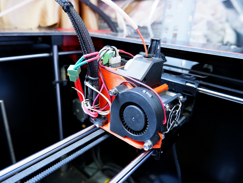 Free 3D file Anycubic 4MAX Upgrade part for BMG Dual drive Extruder・3D ...