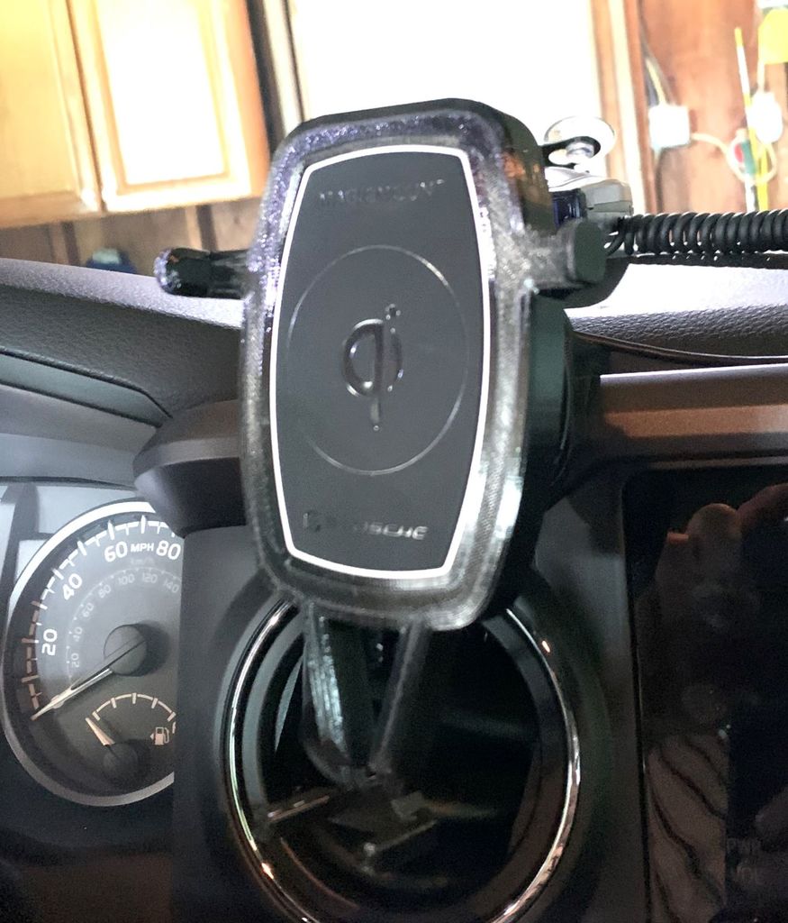 Free 3D file Scosche Magic Mount Frame For XsMax in Otterbox case・3D ...