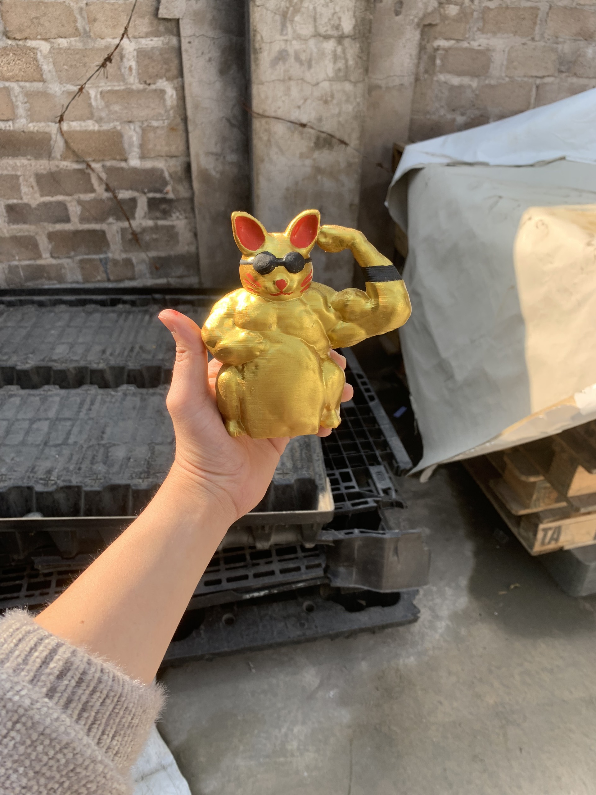 STL file lucky cat ( gymer ver.)・3D print model to download・Cults