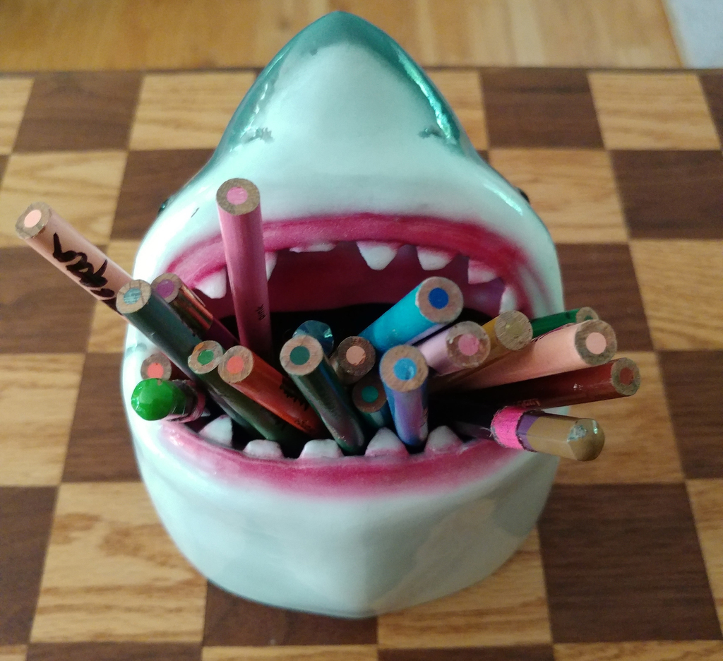 Free 3D file Shark Head Pen Pencil holder 🦈・Model to download and 3D ...