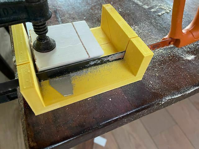 Free 3D file Saw guide for angles 🪚・3D print design to download・Cults