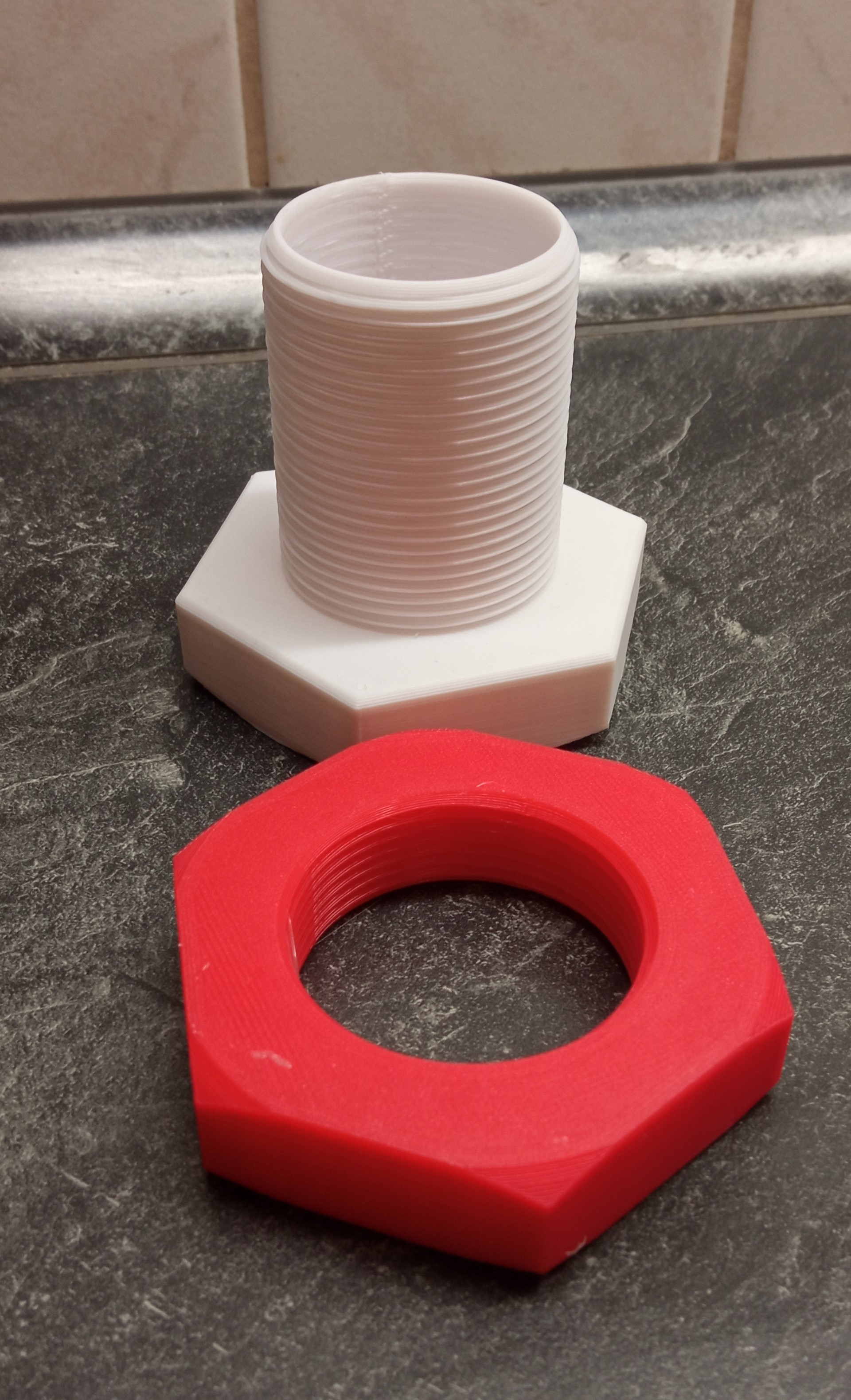 STL file Pen holder screw・Design to download and 3D print・Cults