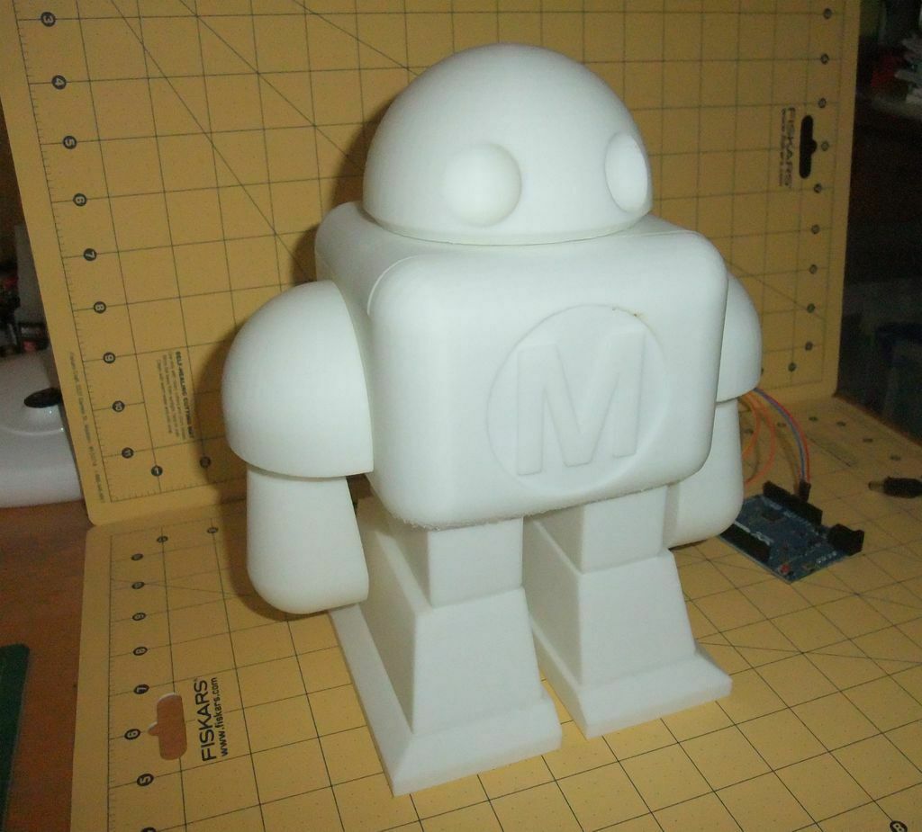 Free 3D file Animated MAKE Robot 🤖・3D printer model to download・Cults