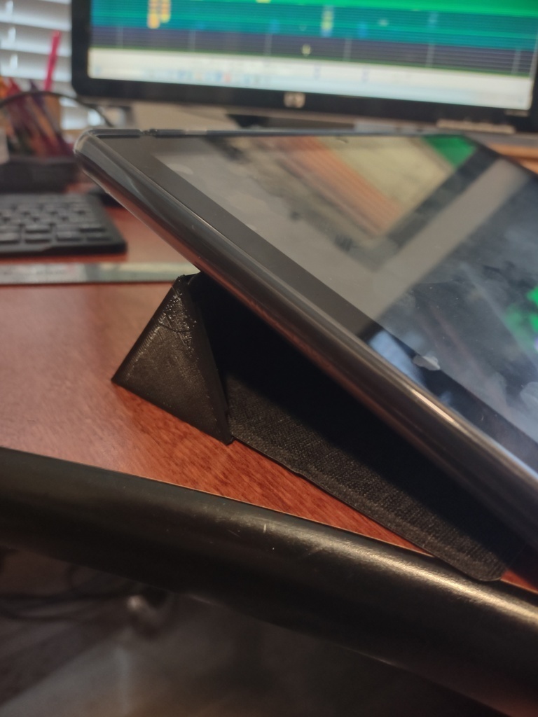 Free 3D file Tablet folder support・Design to download and 3D print・Cults