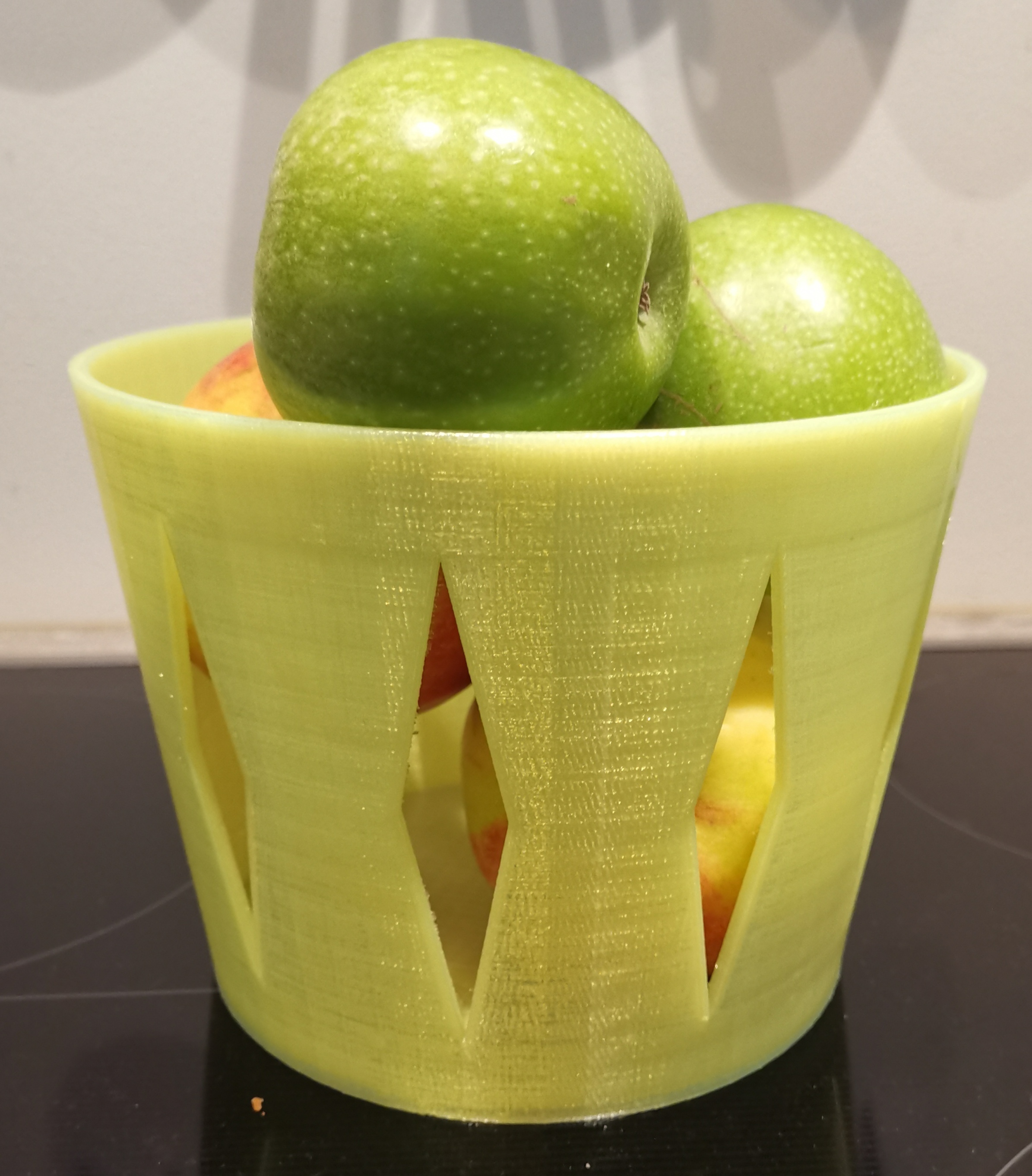 Free 3D file fruit bowl 190 mm diameter・3D printing model to download・Cults