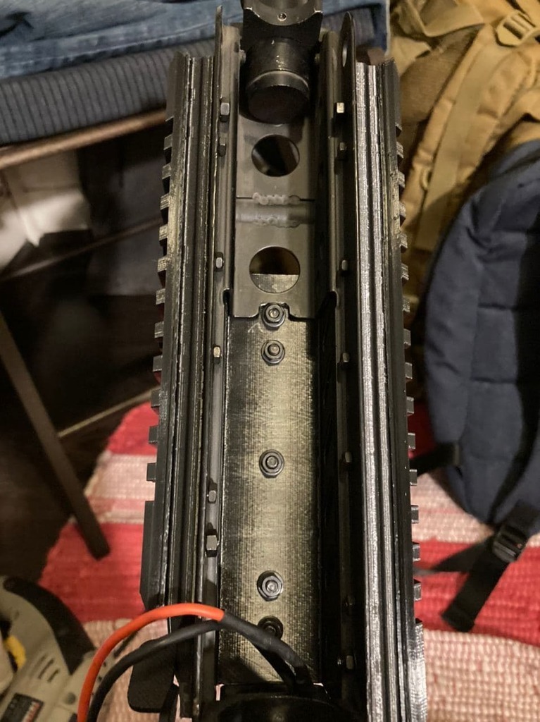 Free 3D file Airsoft M249 handguard 🔫・3D printable object to download・Cults