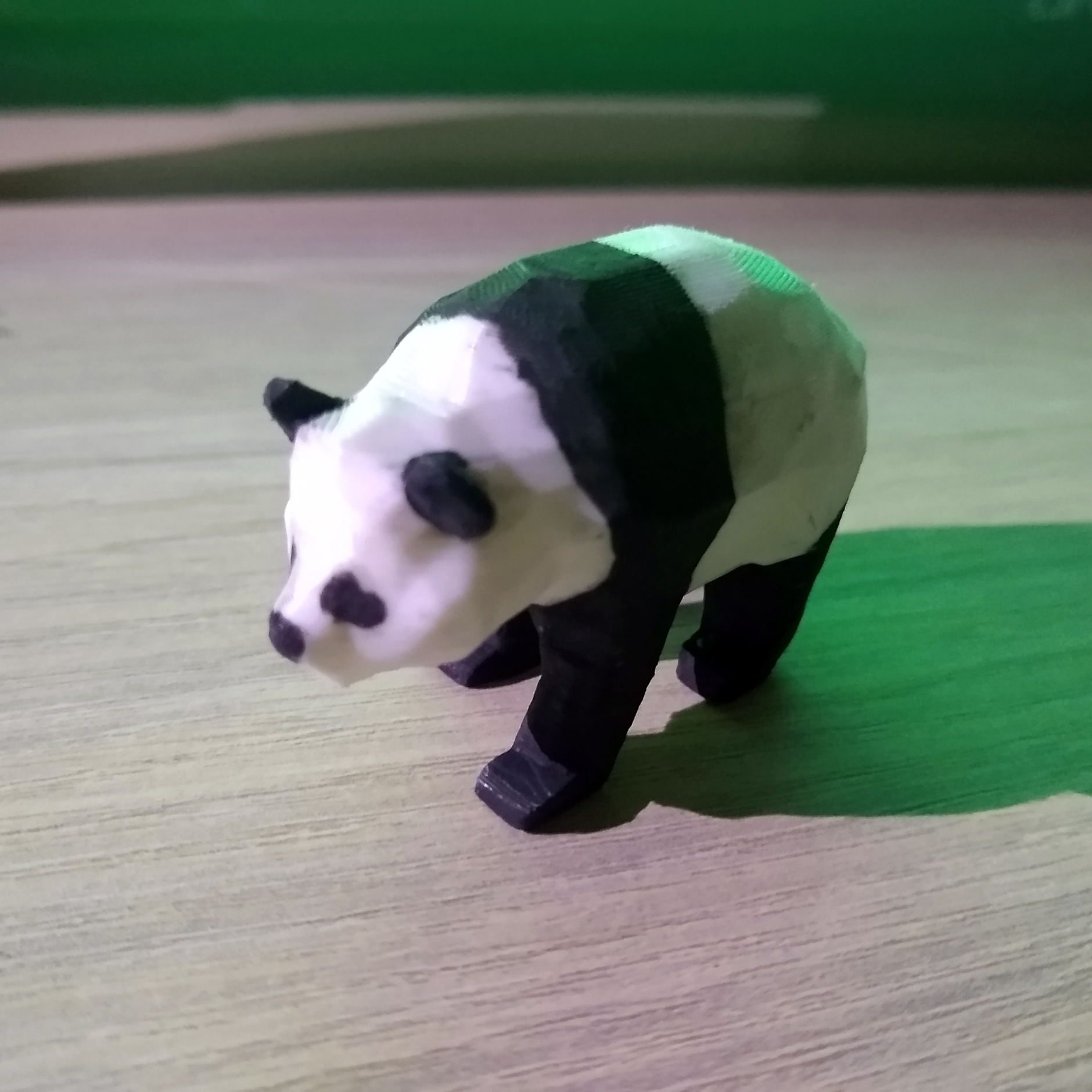 STL file LOW POLY PANDA・Template to download and 3D print・Cults