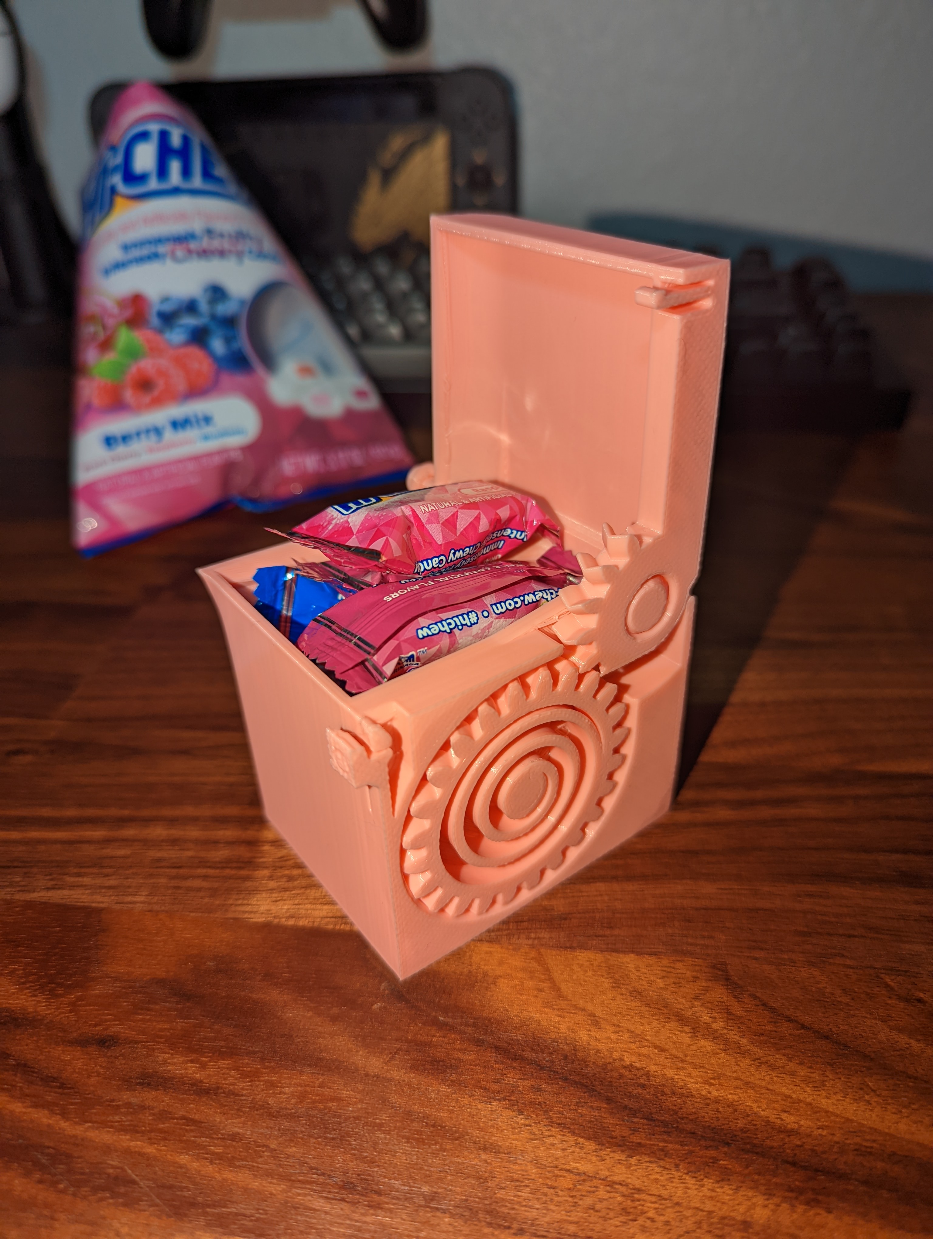3D printed PRINT-IN-PLACE SPRING LOADED BOX • made with Ender 3 V2・Cults