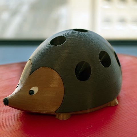 Download free 3D printer templates Multi-Color Hedgehog Pen Holder ・ Cults