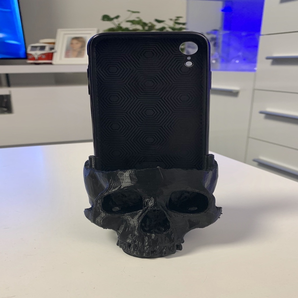 Free 3D file iPhone X XS XR Skull Stand 📱・3D printing idea to download ...