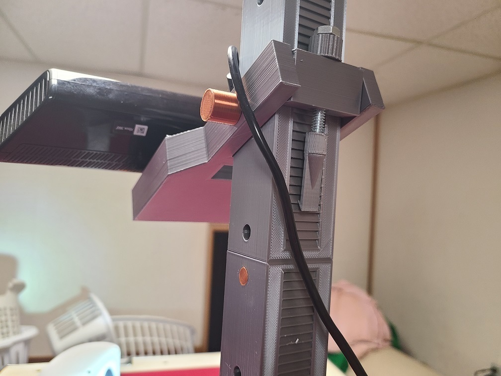 Fichier 3D gratuit Plate-forme Kinect 3D Scanner V2 🧞‍♂️・Modèle à ...