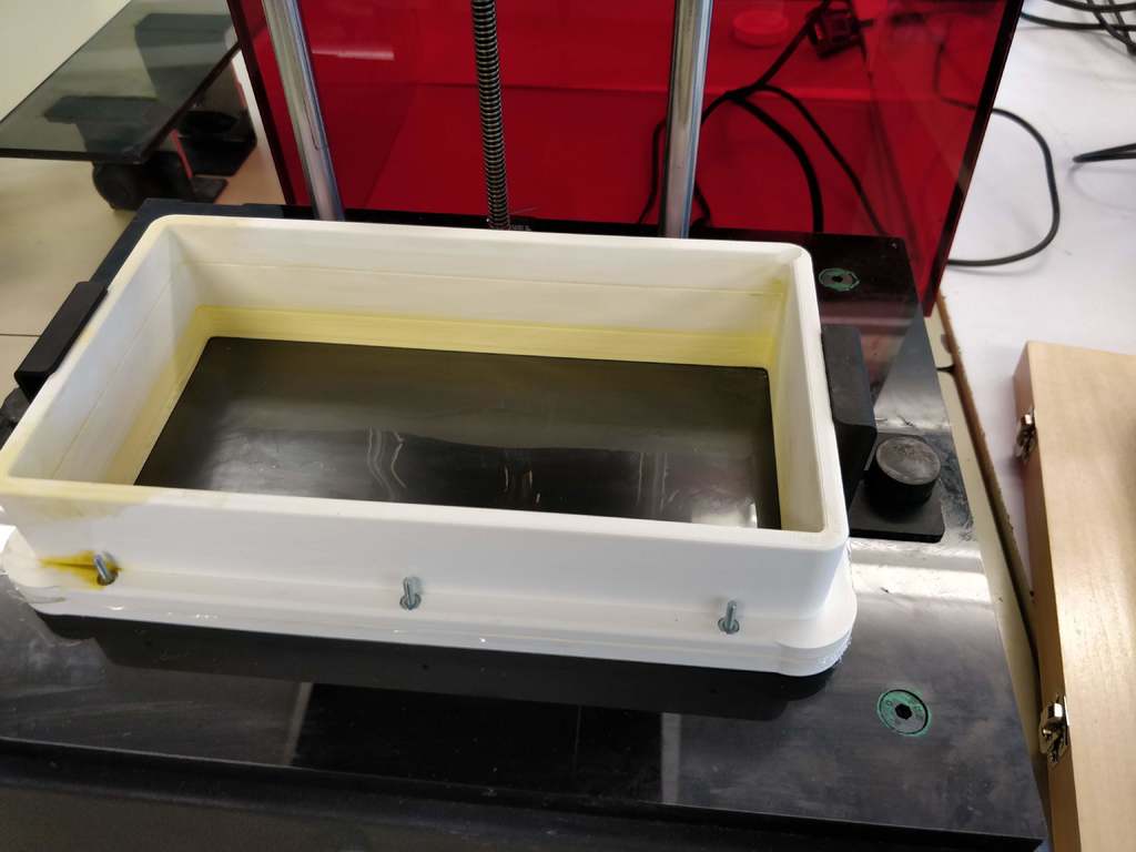 Free 3D file VAT Liquid Cristal LC10 3D resin printer・Design to ...