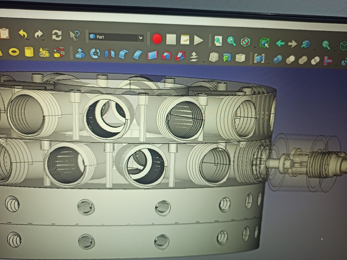 Free STL file Magnetic Compression Engine MCE V3 by Tr3xX・3D printable model to download・Cults