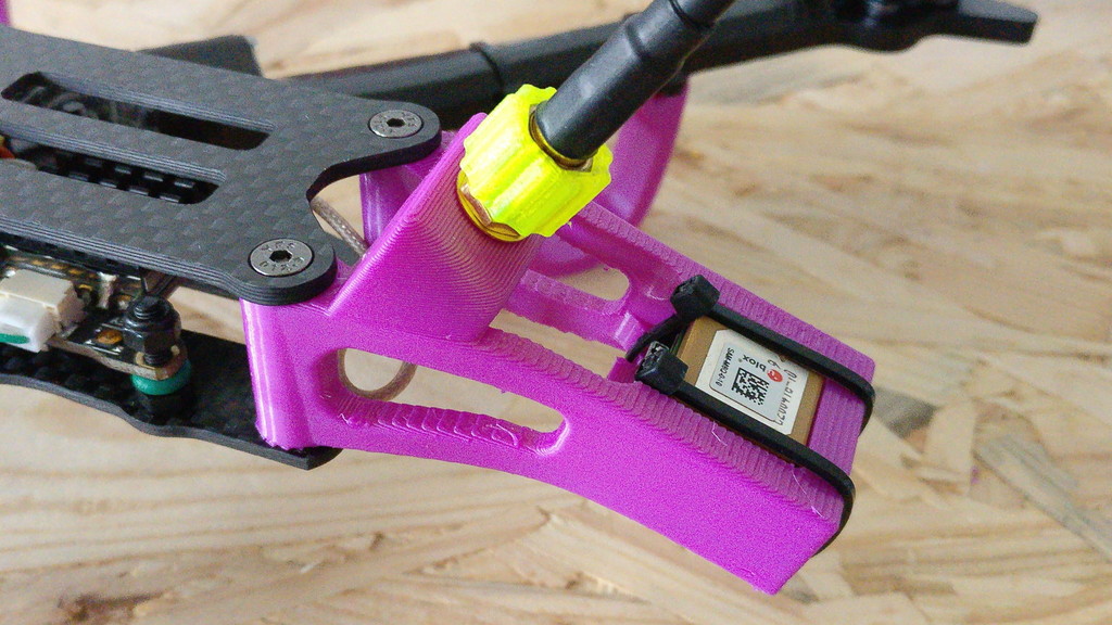 Free 3D file TPU GPS Holder GPS M8Q 5883・3D printing model to download ...