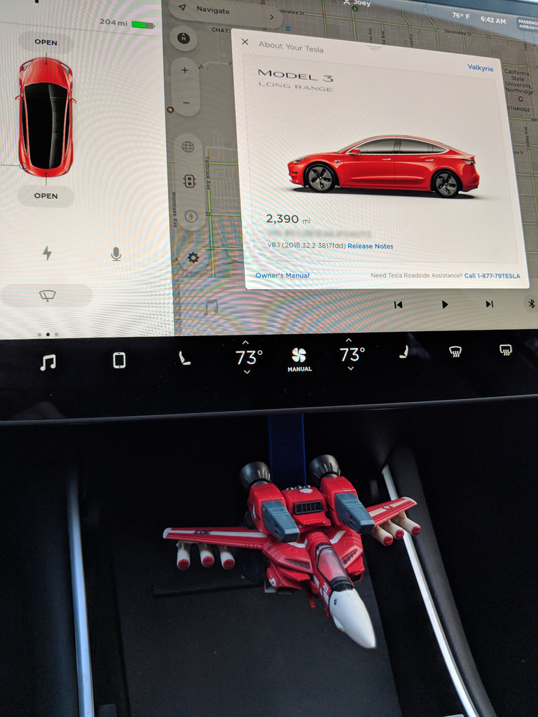 Free STL file Toynami 1:100 Super Valkyrie mount for Tesla Model 3 🚗・3D ...