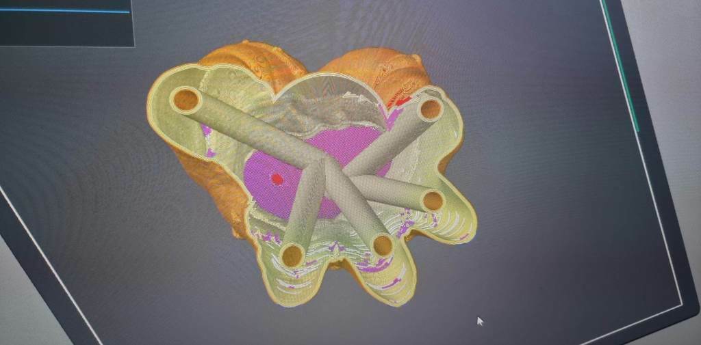 Archivo 3D gratis Ting whit LED・Plan para descargar y imprimir en 3D・Cults