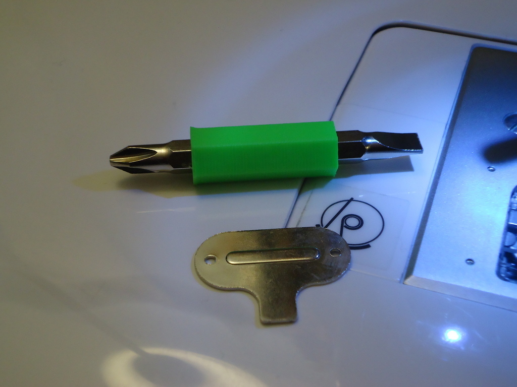 Free STL file Minimal Hex Handle for Sewing Machine Screwdriver・3D ...