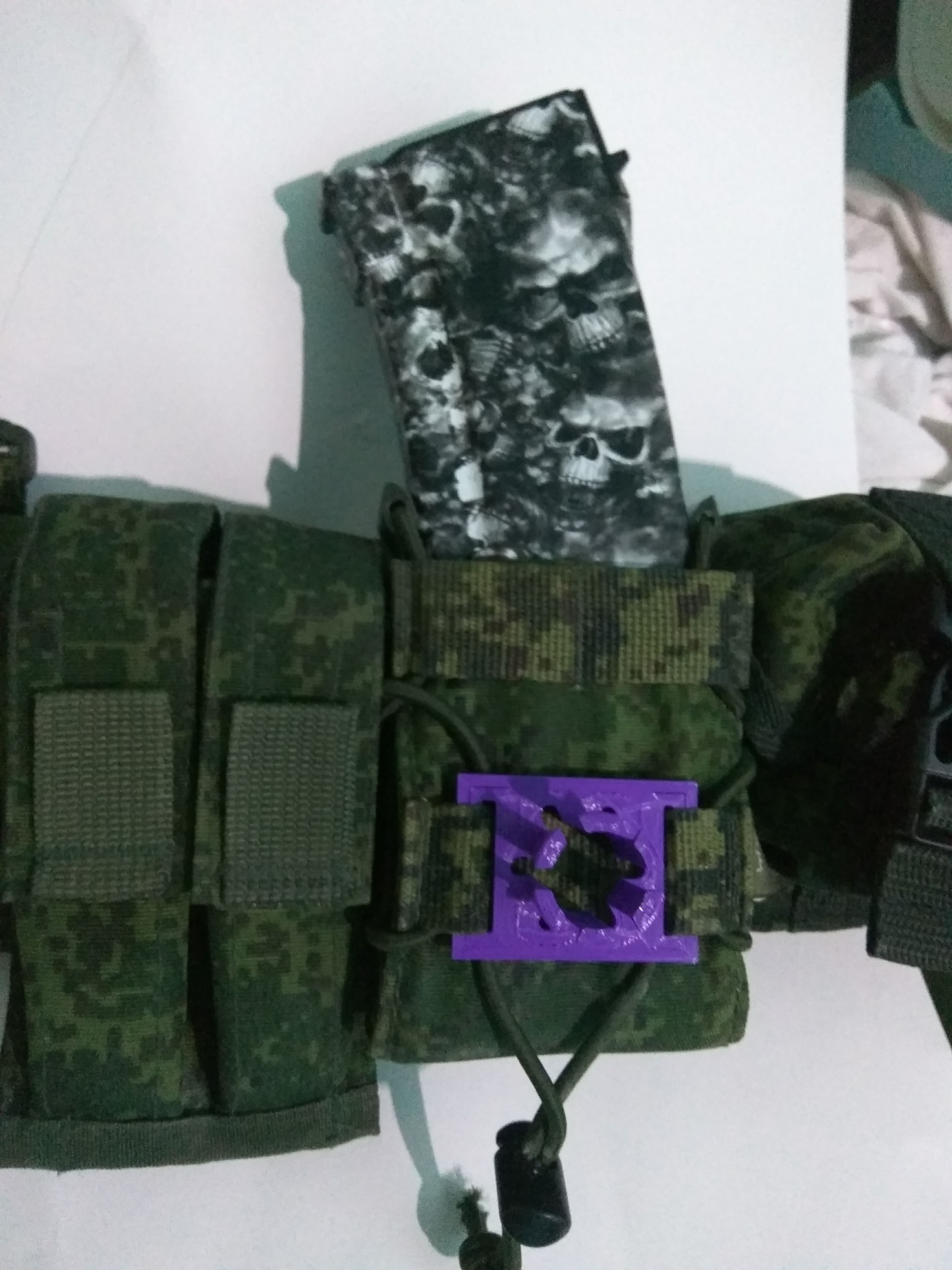 Free STL file Duct tape holder MOLLE / Держатель изолнеты MOLLE 🔫 ...