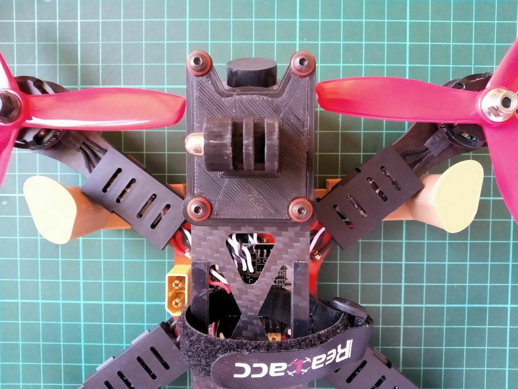 Fichier 3D gratuit Crochet pour drone quadruple à longueur réglable ...