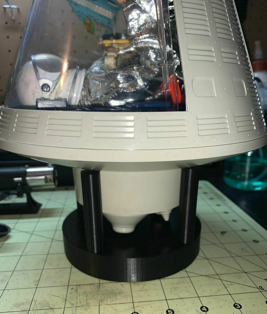Free 3D file GI Joe Space Capsule Stand・3D printing model to download・Cults