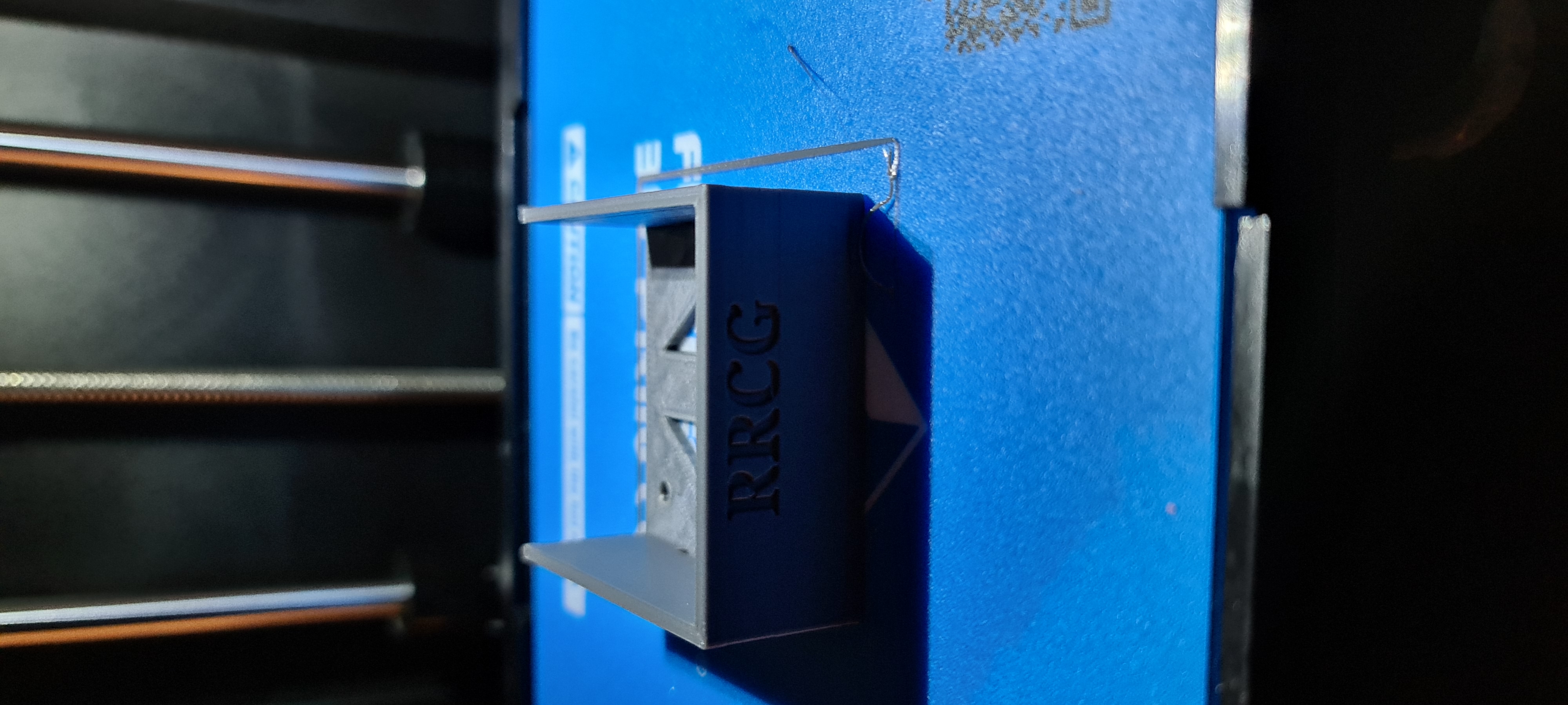 Free STL file Lipo battery holder・3D printing idea to download・Cults