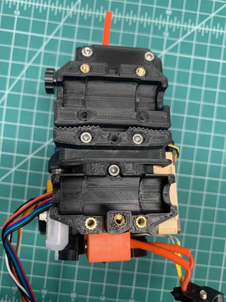 Free 3D file Prusa Bear LM8LUU X Carriage・3D printable object to ...