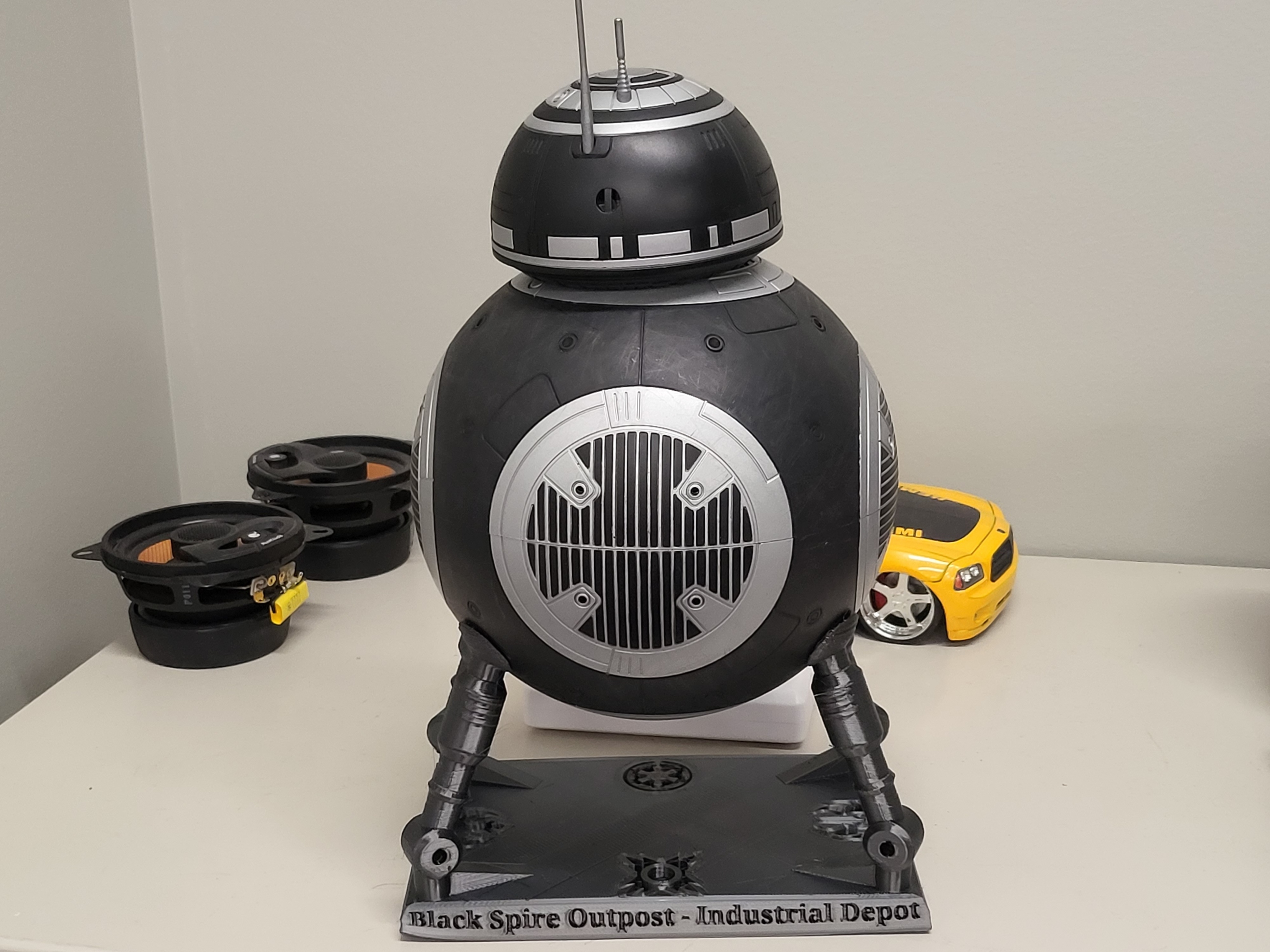 3D printer BB Droid Stand (Disney Droid Depot) • made with Ender 5・Cults