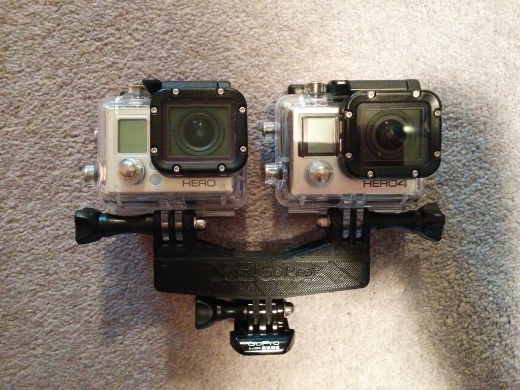 Free 3D file Dual GoPro Mount 📷・Object to download and to 3D print・Cults