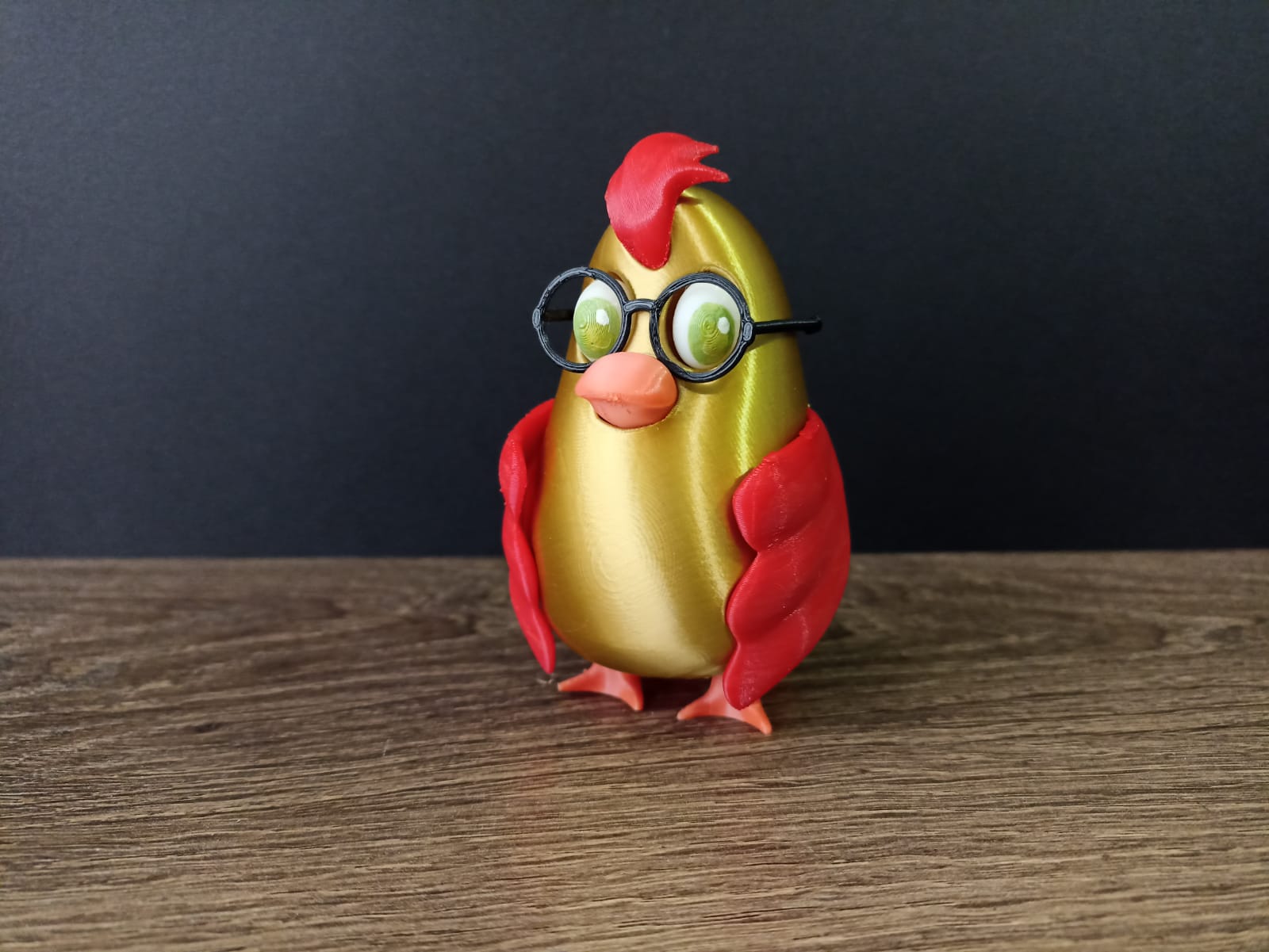 Archivo STL Little Chicken 🐔・Modelo para descargar y imprimir en 3D・Cults
