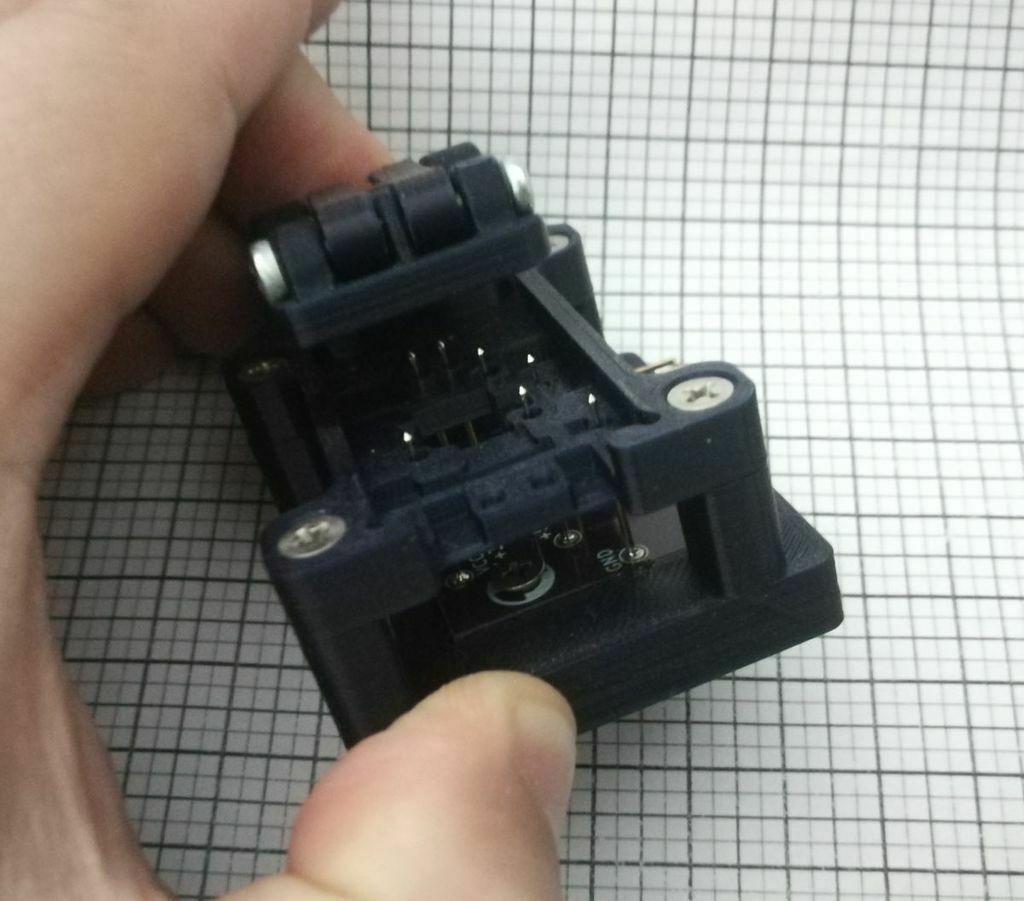 Free 3D file ESP8266-OSK103 Programing Cradle・3D printing model to download・Cults