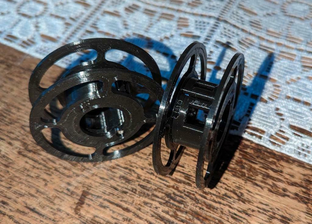 Free 3D file Mini spool 60x20・3D printing design to download・Cults
