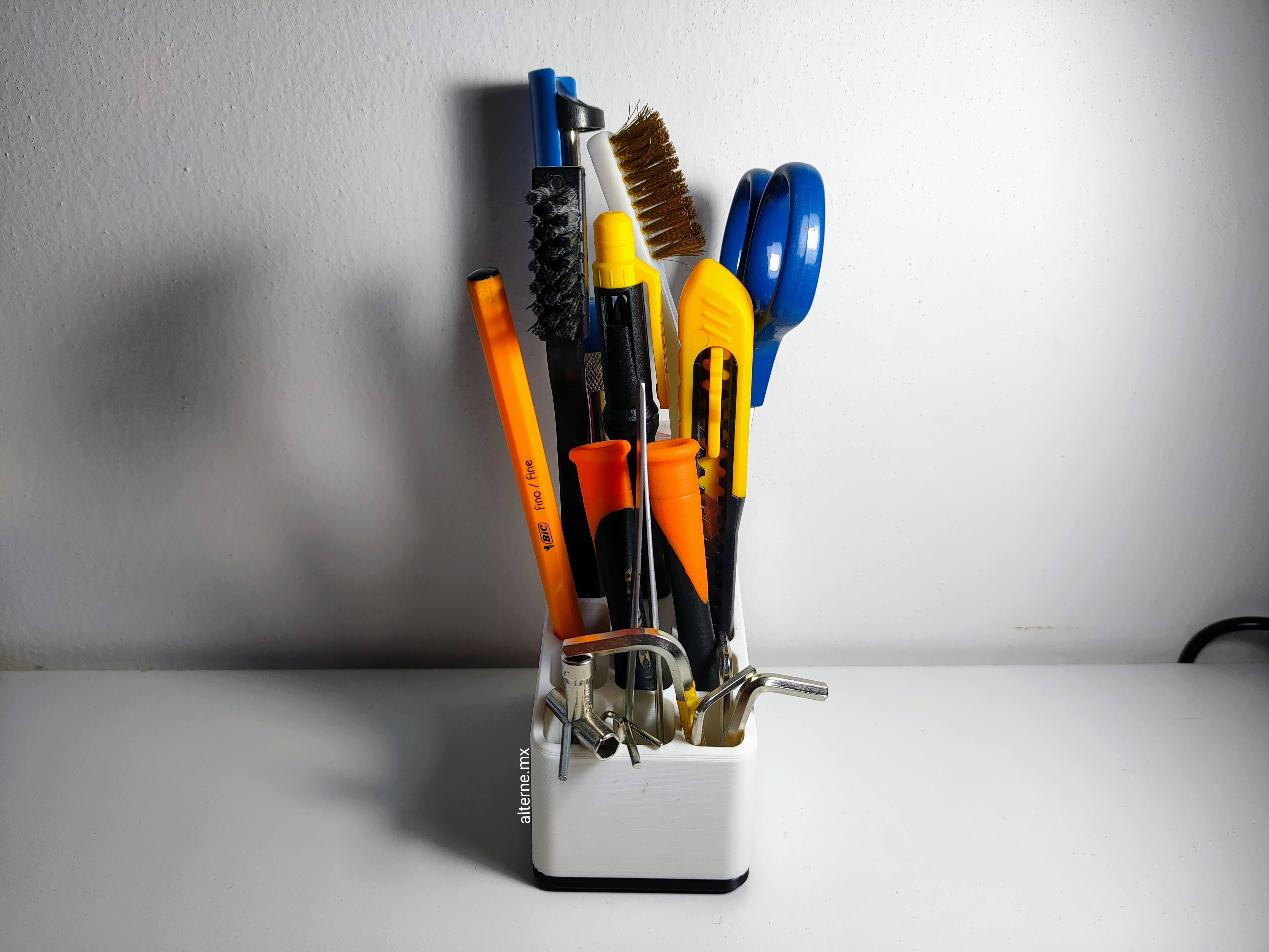 STL file Tool organizer・3D printer model to download・Cults