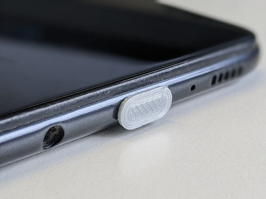 Free 3D file USB_C_cover_slim 💾・Template to download and 3D print・Cults