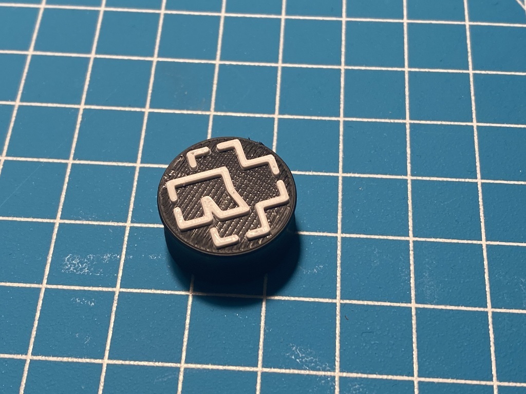 3D-Datei Rammstein Ear Plugs 👂 kostenlos・3D-Drucker-Modell zum ...