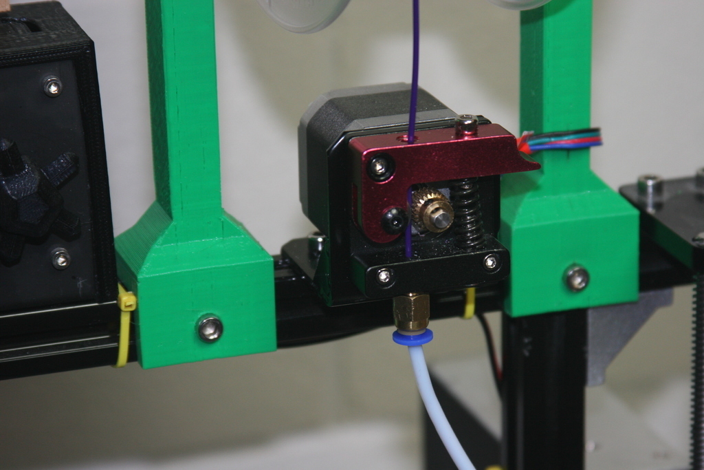 Free 3D file Tall Spool Holder For 20 X 20 Frame 🖼️・3D print design to ...