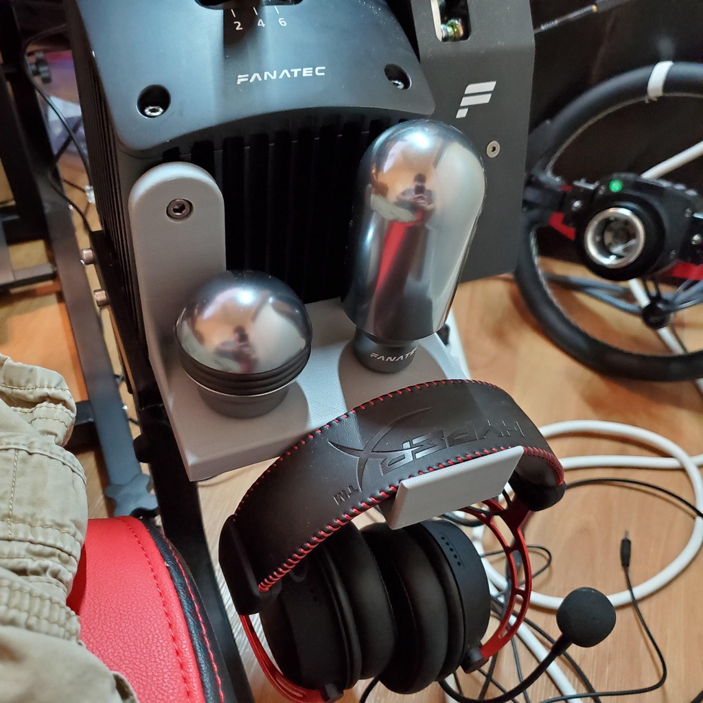 Free 3D file Fanatec Knob Holder W/ Headset Holder・Object to download ...