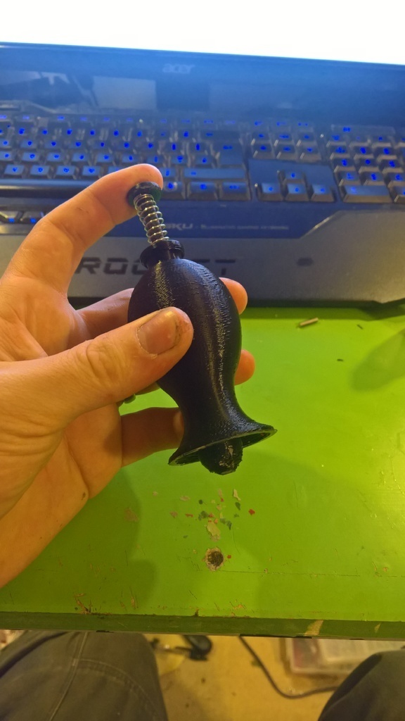 Free 3D file fish feeder・3D printer design to download・Cults