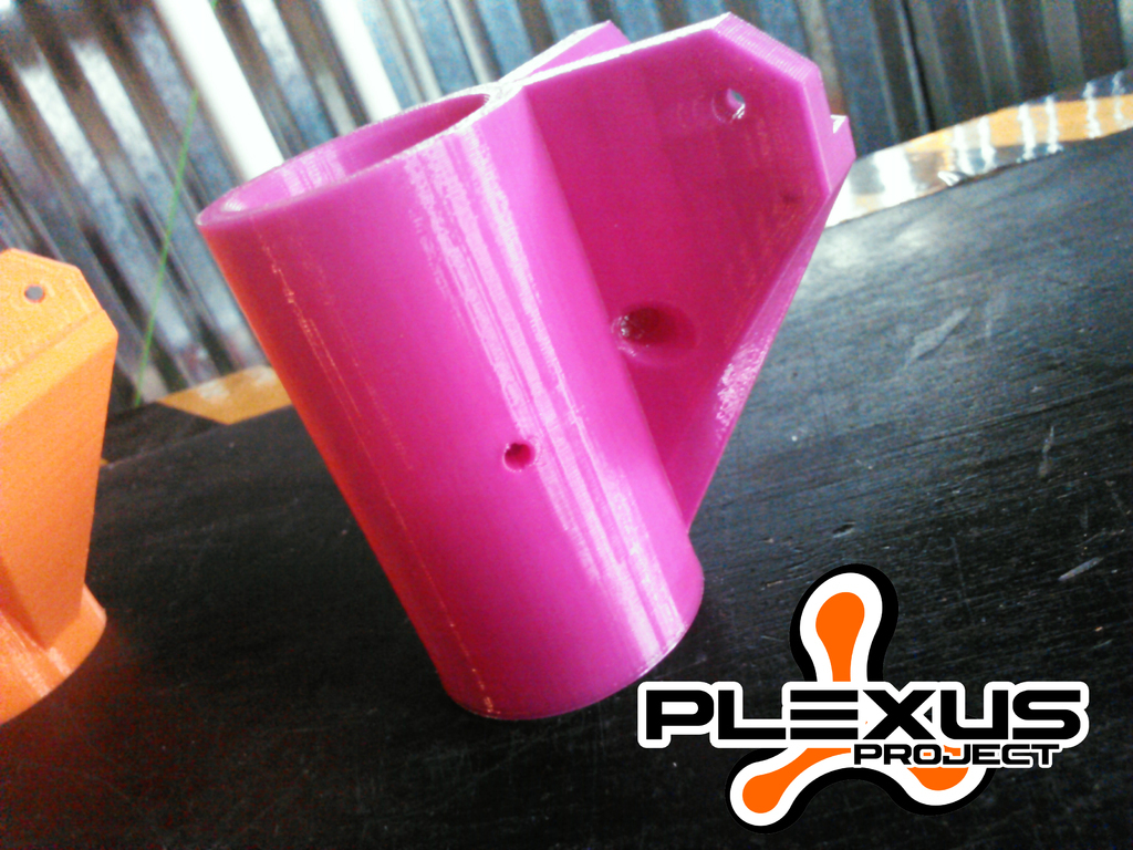 Free 3D file PLEXUS 1 - Corner Bracket - 1in・3D printing model to download・Cults