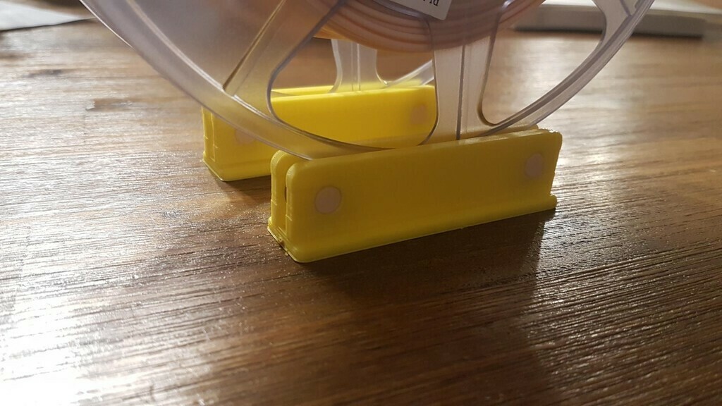 Free 3D file Simple Filament Spool Roller・3D printable design to ...