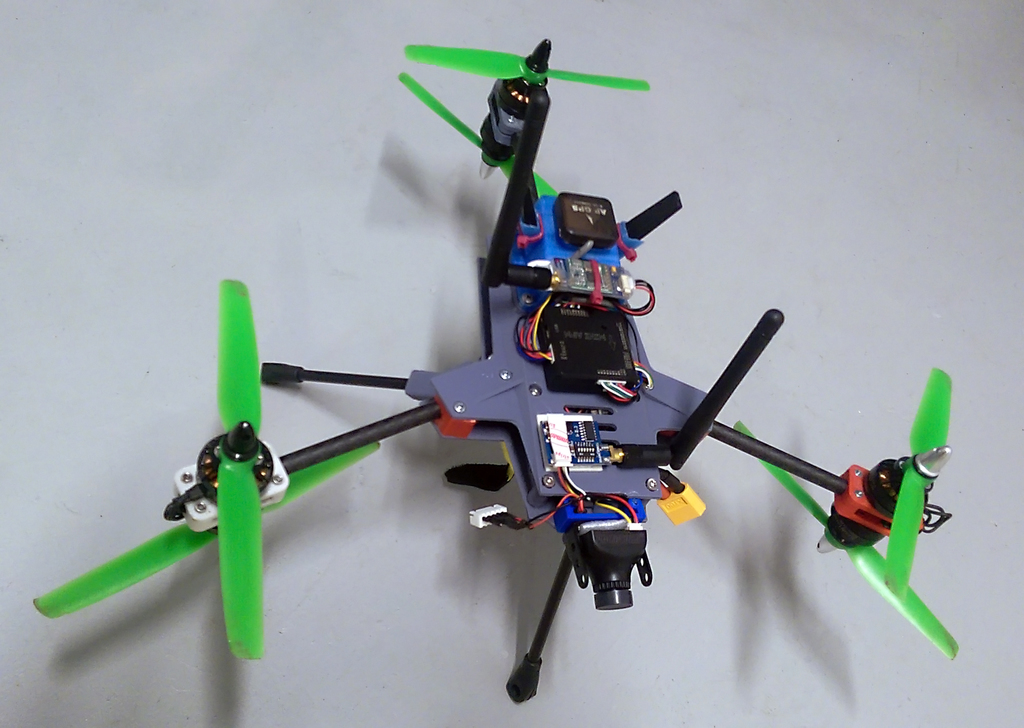 Archivo 3D gratis Armazón del multicóptero Y-6・Objeto imprimible en 3D para descargar・Cults