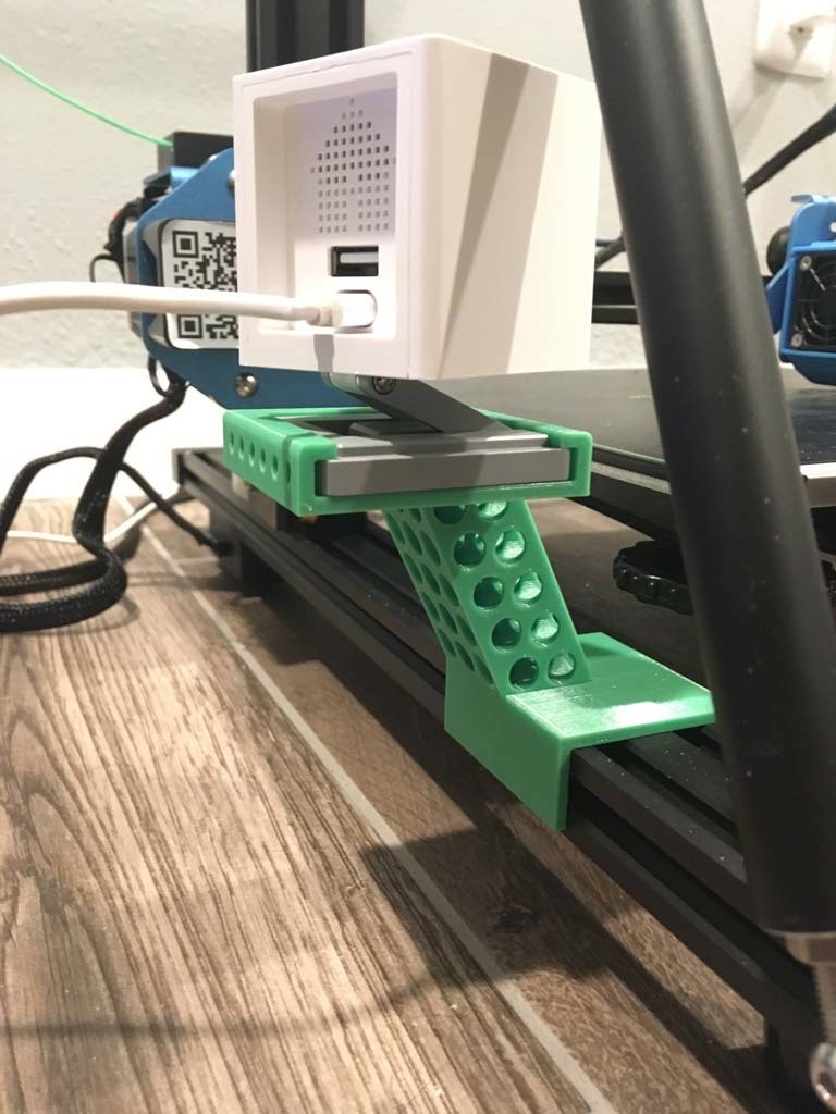 Free 3D file CR-10 v2 Wyze Cam Mount・3D print design to download・Cults